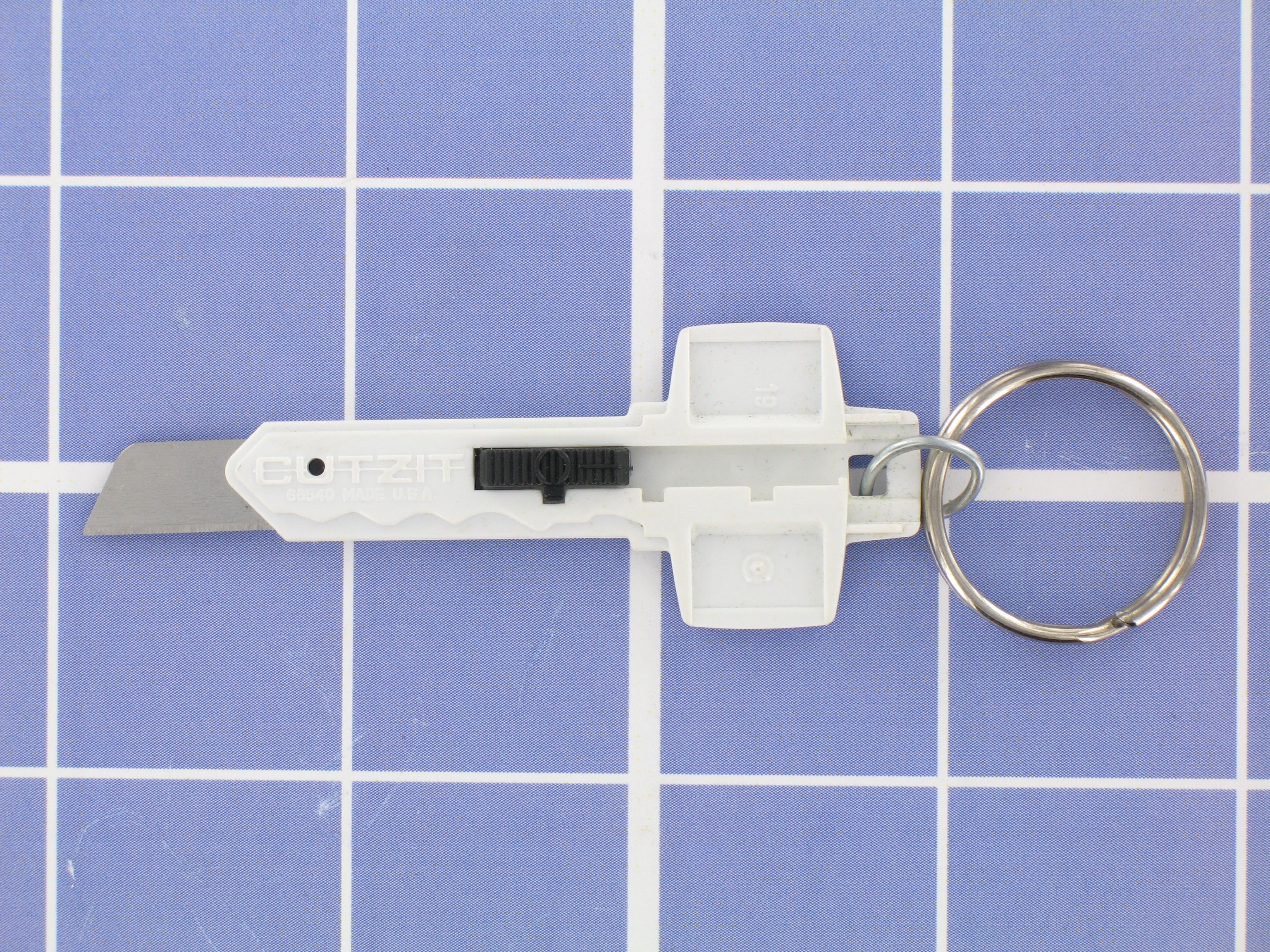 ORACAL Cutzit Key Chain Cutting Blade | SignWarehouse